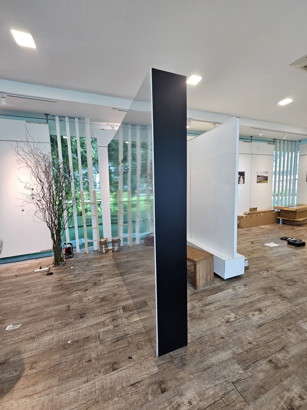 Photo Booth Backdrop Wall Singapore (Foamboard) - Instant Price – Build ...