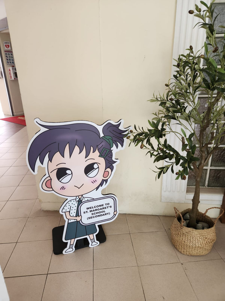 Die-Cut Shapes & Standees with Vinyl Print – Build & Cut